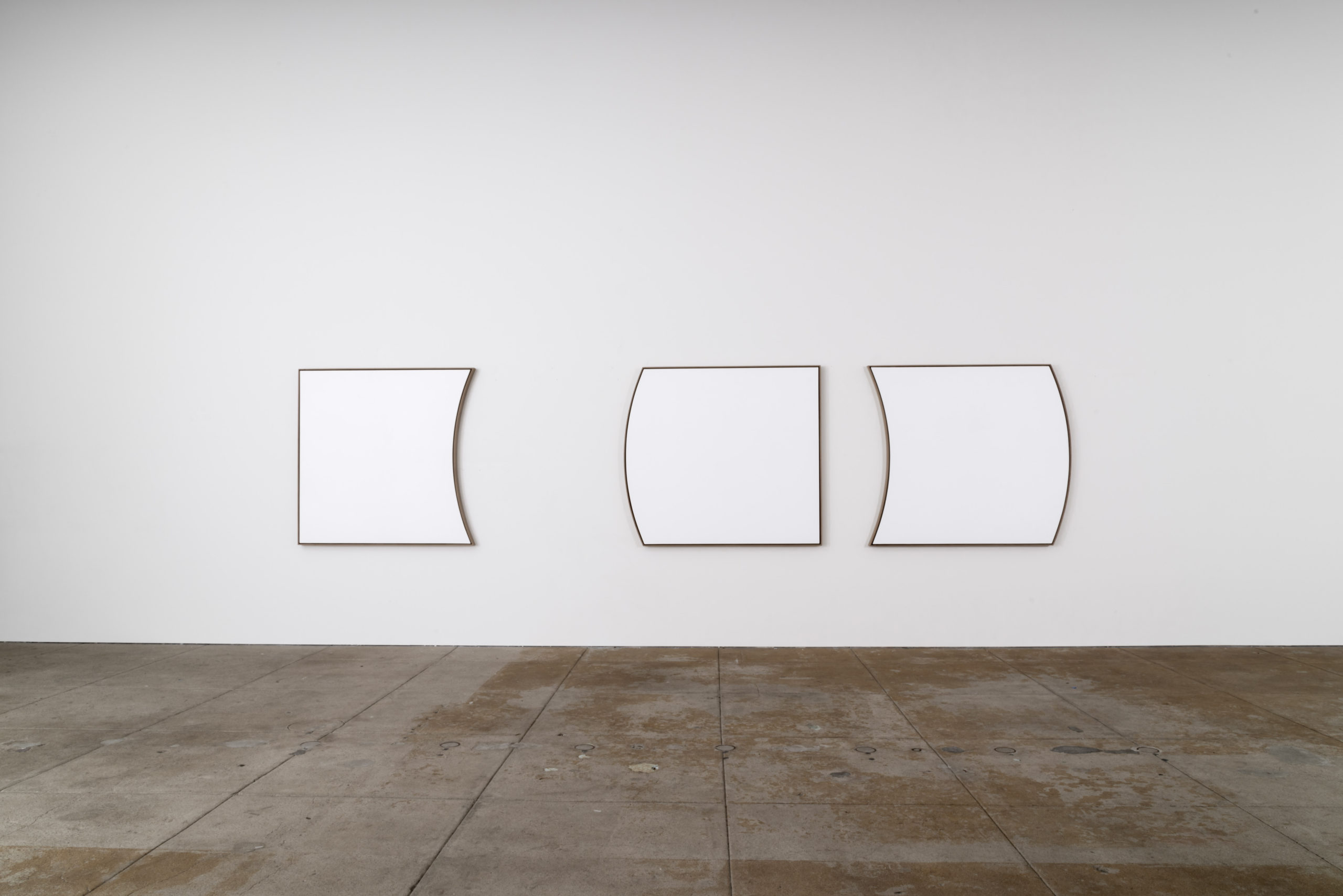 Jacob Kassay – Galerie Art Concept