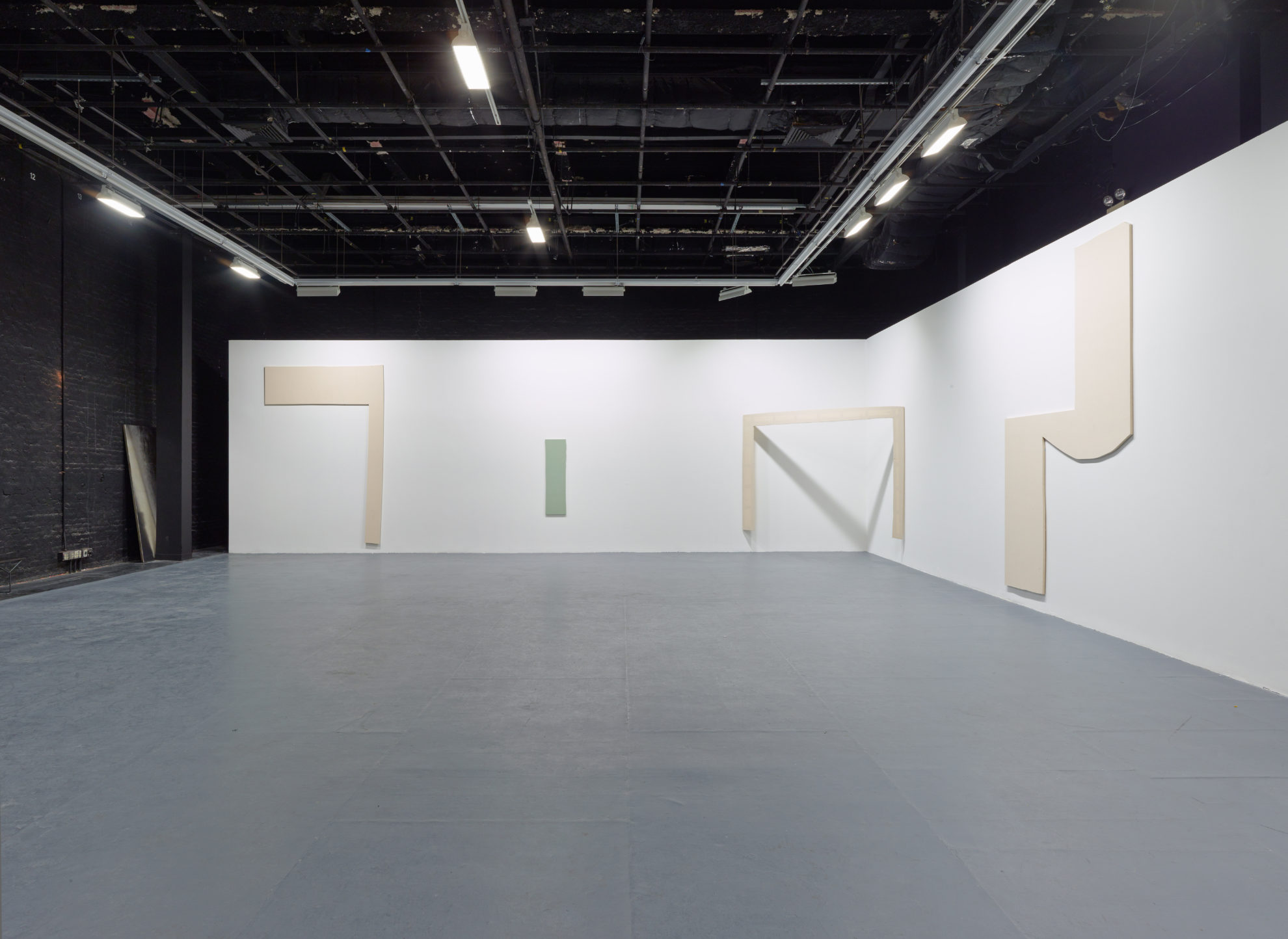 Jacob Kassay – Galerie Art Concept